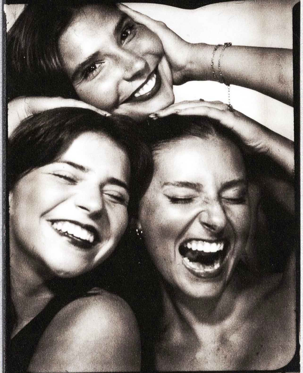 GET TO KNOW: THE PITMAN SISTERS – Nakedvice