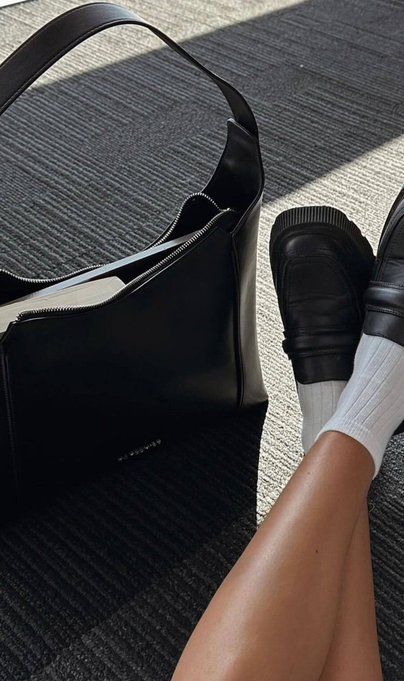 The Becca | Woman's Leather Handbag | Nakedvice