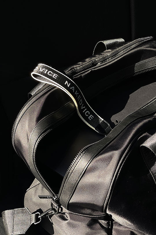 Travel | Women's Travel Accessories | Nakedvice